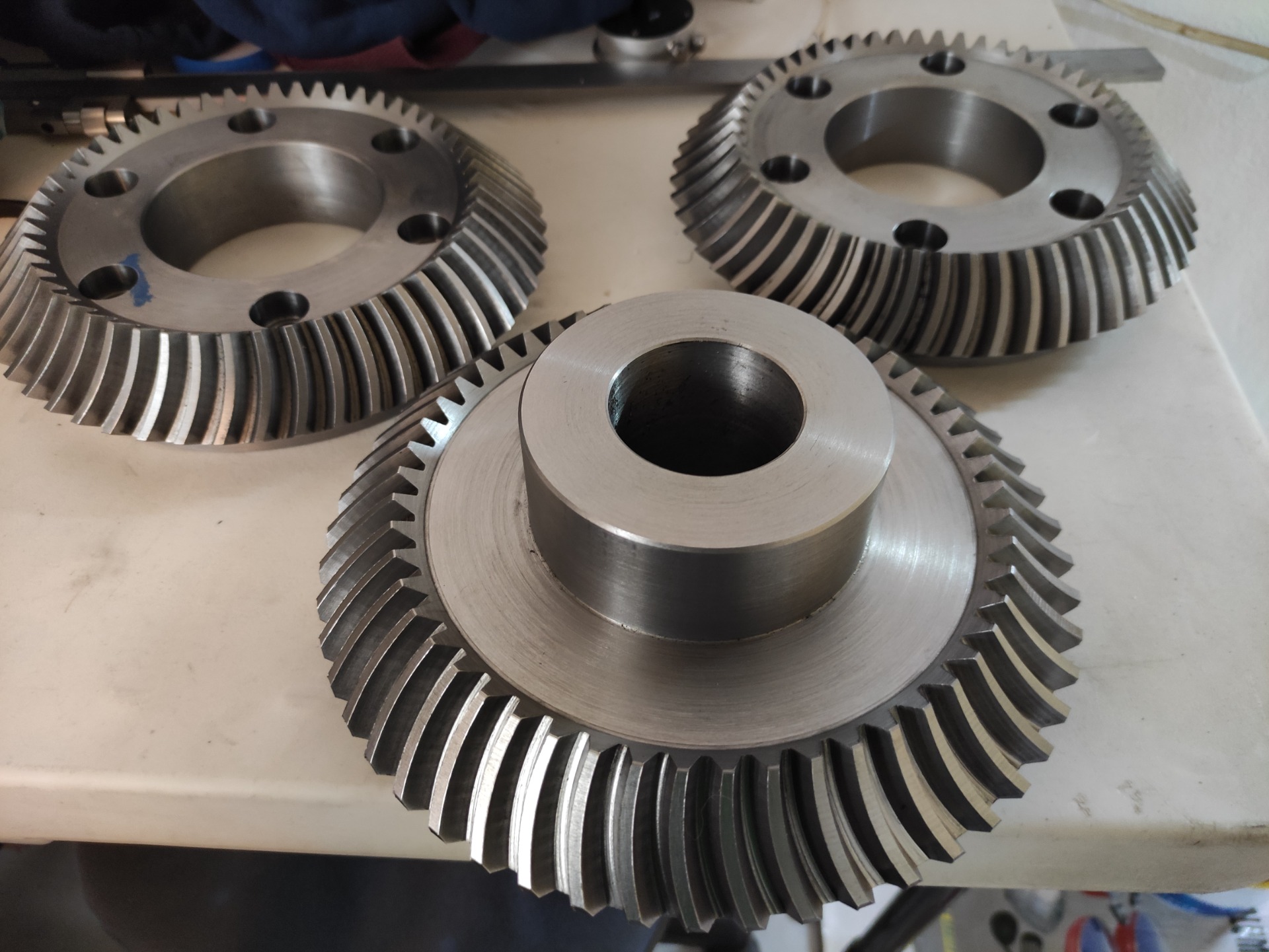 Generado de engranes :: MAQUINADOS GAMA